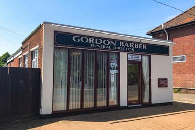 Funeral Directors Gordon Barber, Here for your Family | Gordon Barber